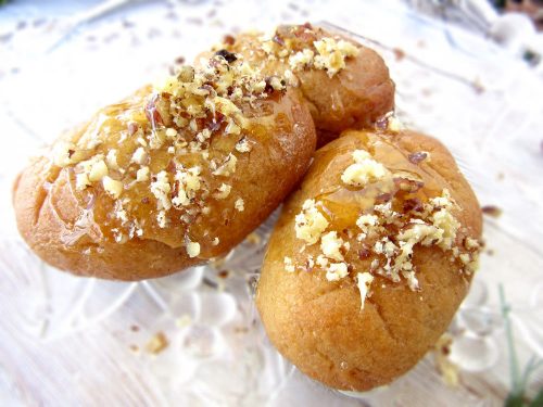 Traditional Greek Honey Cookies (Melomakarona) - Real Greek Recipes